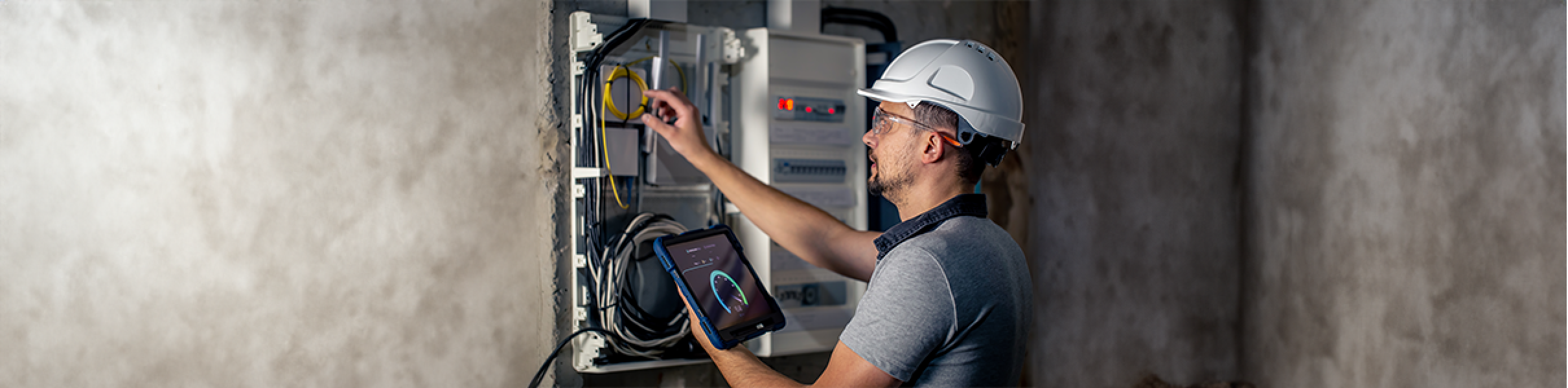 What Makes a Reliable Commercial Electrician? - Voltfix Electrical